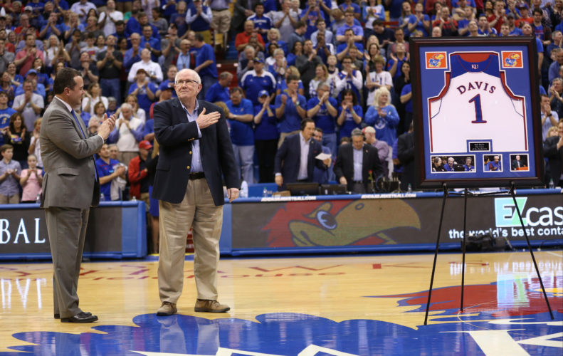 KU broadcasting legend Bob Davis, longtime voice of the Jayhawks, dies ...